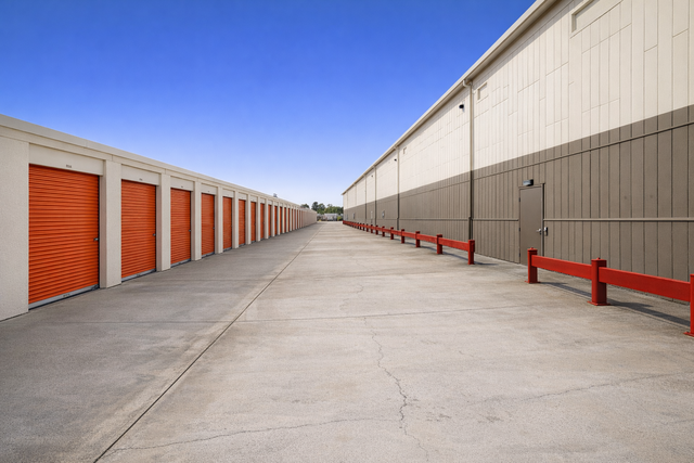 San Diego, CA, Self-Storage Near 8000 Raytheon Road | 1-844-726-4531 I ...