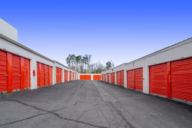 Centreville, VA, Self-Storage Near 14601 Lee Highway | 1-844-726-4531 I ...
