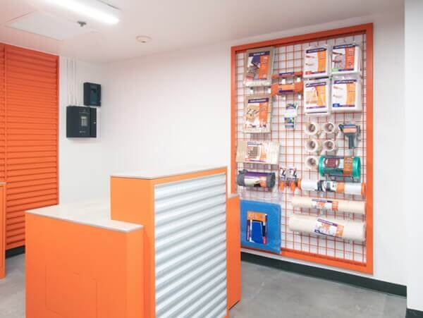 Chicago, IL, Self-Storage Near 4520 West Cermak Road | 1-844-726-4531 I ...