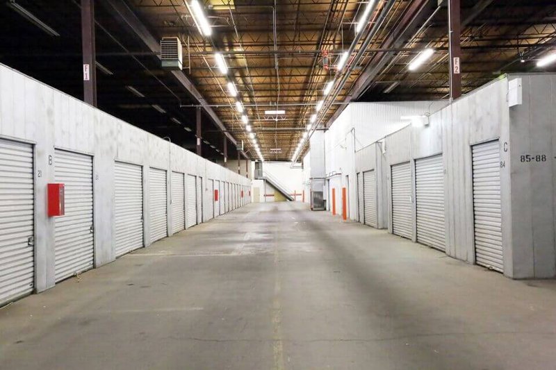 Cicero, IL, Self-Storage Near 5829 W Ogden Ave | 1-844-726-4531 I ...