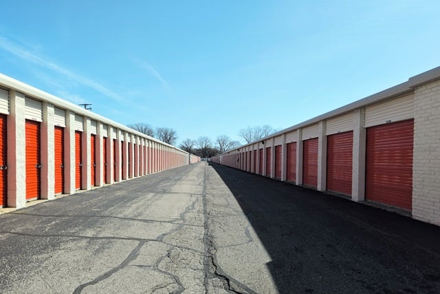 Madison Heights, MI, Self-Storage Near 29250 John R. Road | 1-844-726 ...