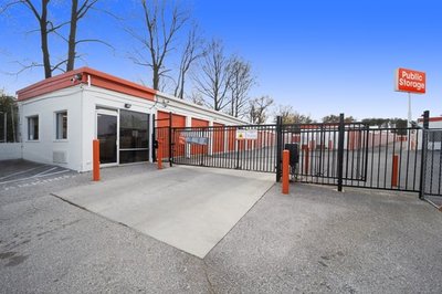 Self-Storage Units & Facilities near Laurel, MD | Public Storage®