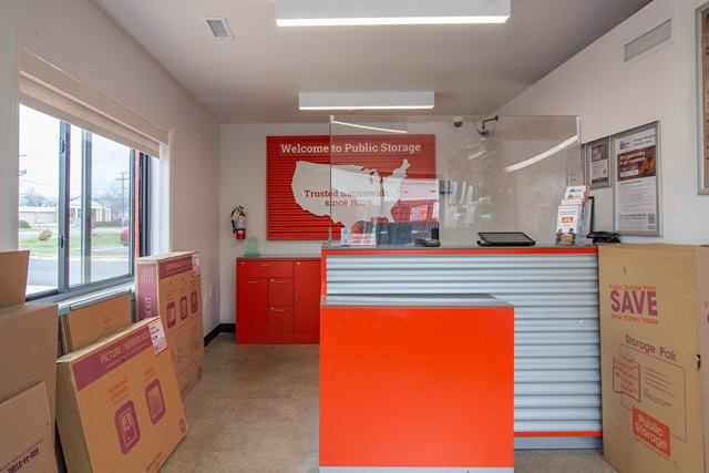 Suitland, MD, Self-Storage Near 3700 Saint Barnabas Rd | 1-844-726-4531 ...