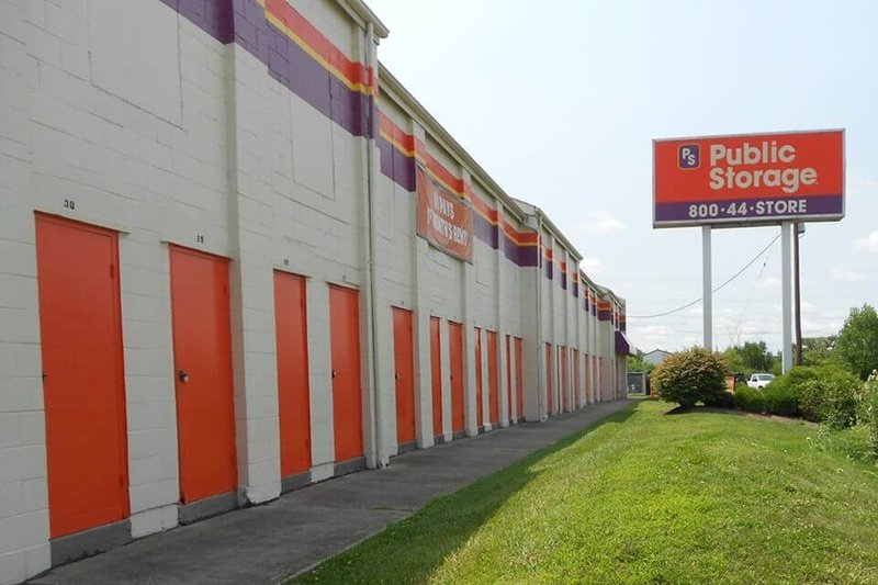 Cincinnati, OH, Self-Storage Near 2555 E Kemper Rd | 1-844-726-4531 I ...