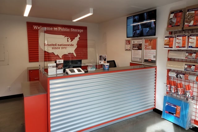 Seattle, WA, Self-Storage Near 9200 Olson Place SW | 1-844-726-4531 I ...