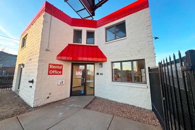 Richfield, MN, Self-Storage Near 200 W 78th Street | 1-844-726-4531 I ...