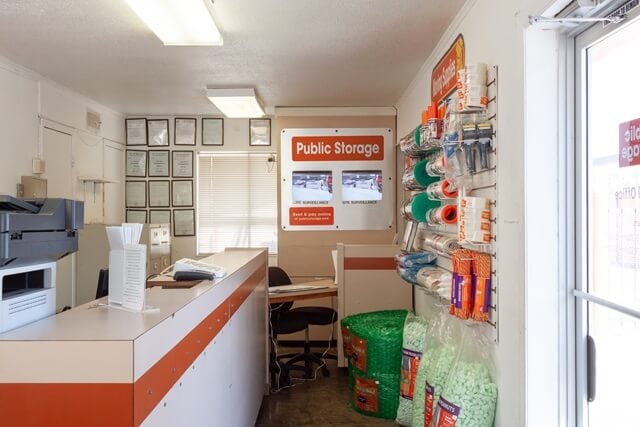 Houston, TX, Self-Storage Near 2801 Hullsmith Drive | 1-844-726-4531 I ...