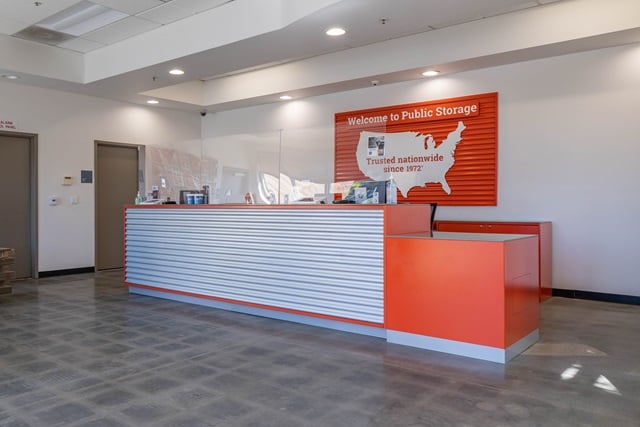 Sylmar, CA, Self-Storage Near 16045 Foothill Blvd | 1-844-726-4531 I ...