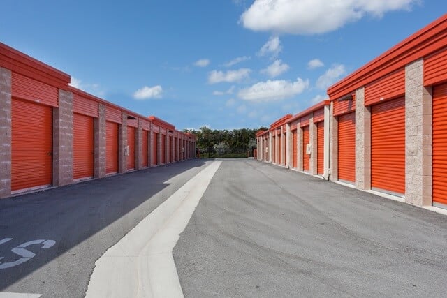 Boca Raton, FL, Self-Storage Near 21000 Boca Rio Road, Suite A31 | 1 ...