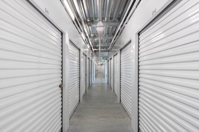 Virginia Beach, VA, Self-Storage Near 608 S Lynnhaven Rd | 1-844-726 ...