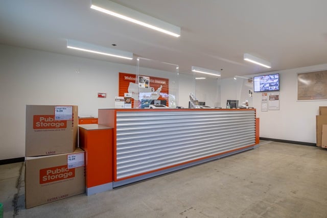 El Segundo, CA, Self-Storage Near 1910 Hughes Way | 1-844-726-4531 I ...